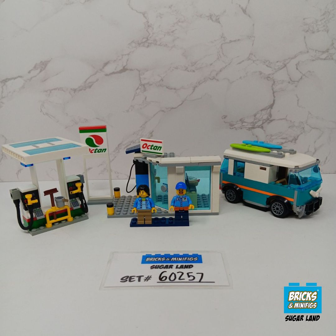 60257 - Service Station (U1) – Bricks & Minifigs Sugar Land